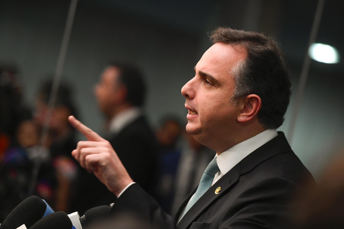 Pacheco se reúne na terça feira líderes para discutir MP da