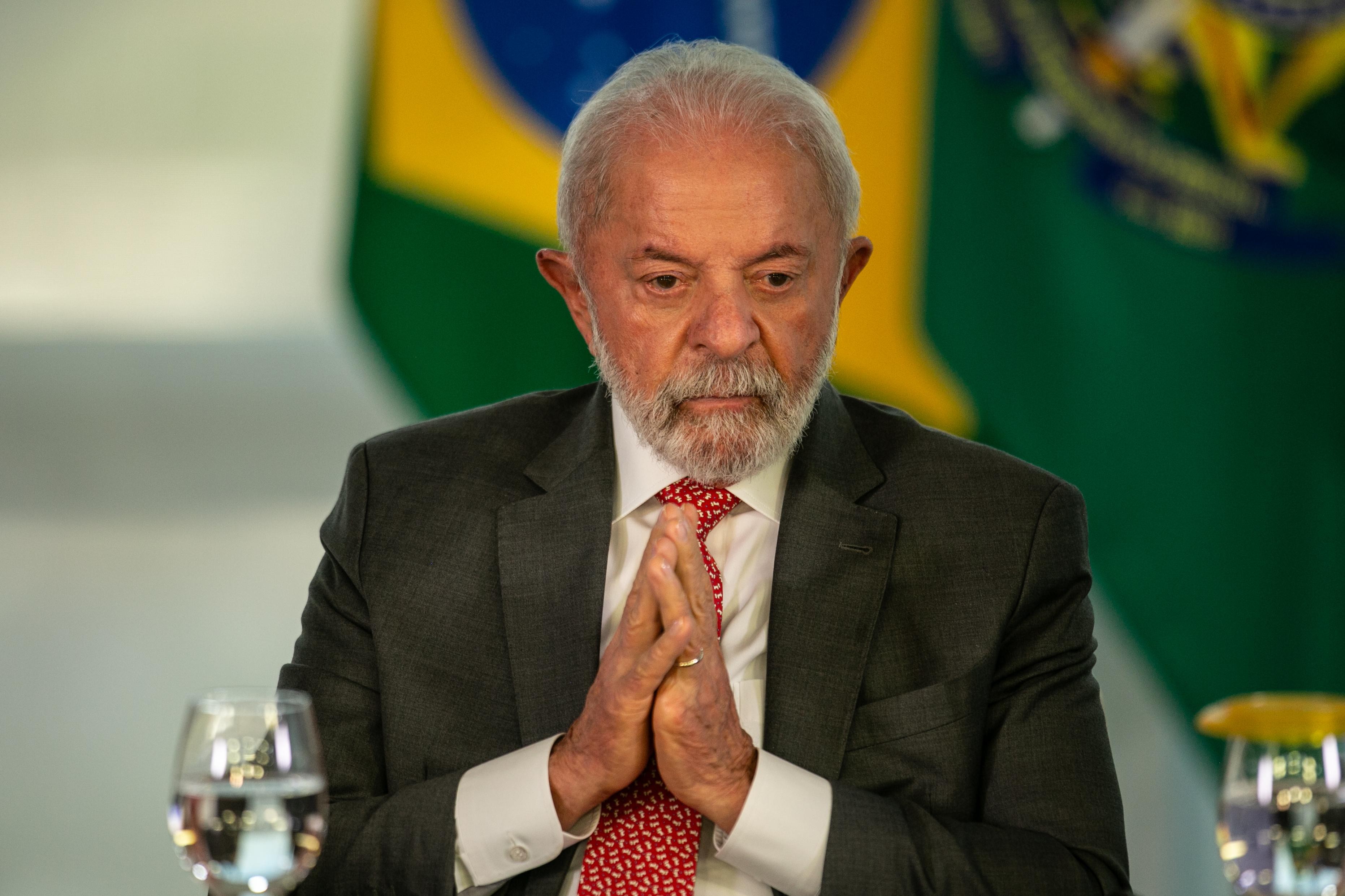 Lula sanciona lei que isenta IR para quem ganha até R$ 5 mil; veja o ...