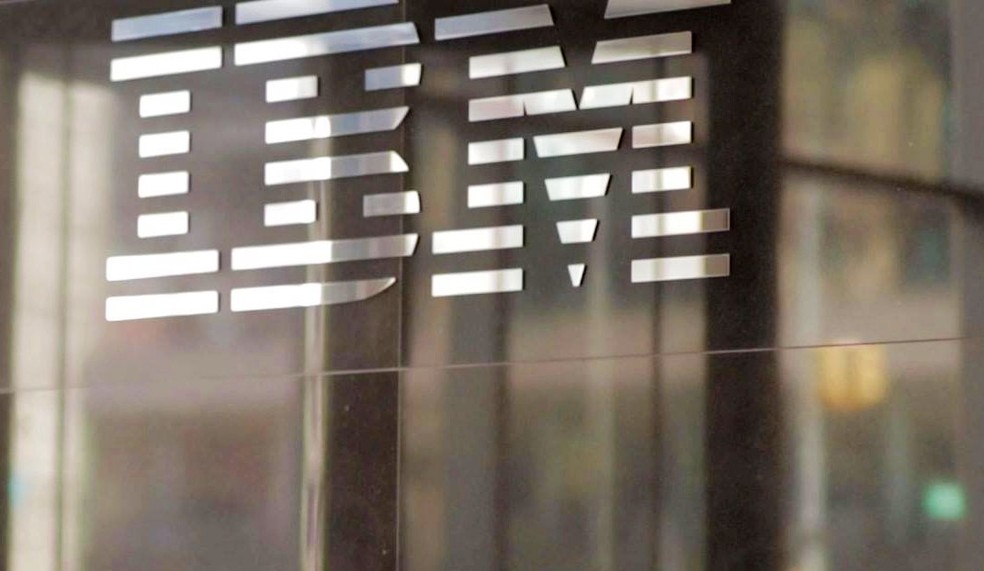 Ações da IBM afundam após receita abaixo das estimativas | Investimento ...