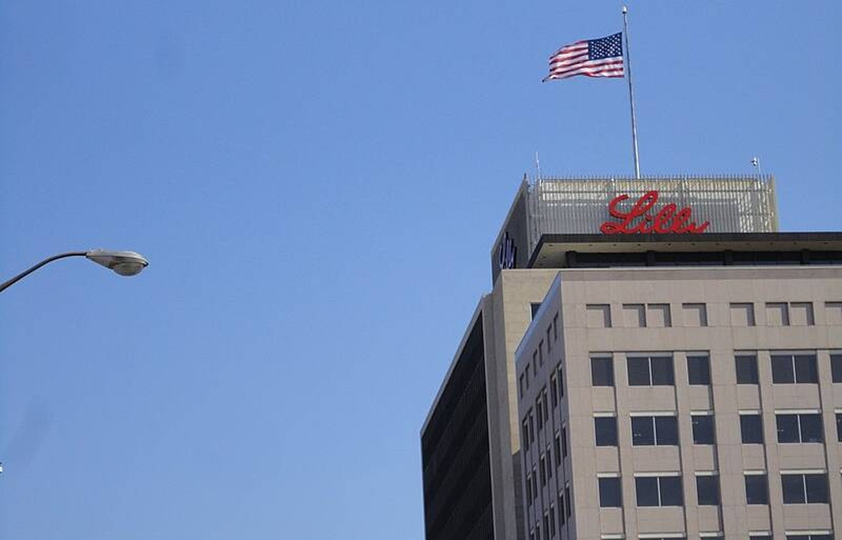 Ações da Eli Lilly disparam 15% após teste de pílula para emagrecimento ...