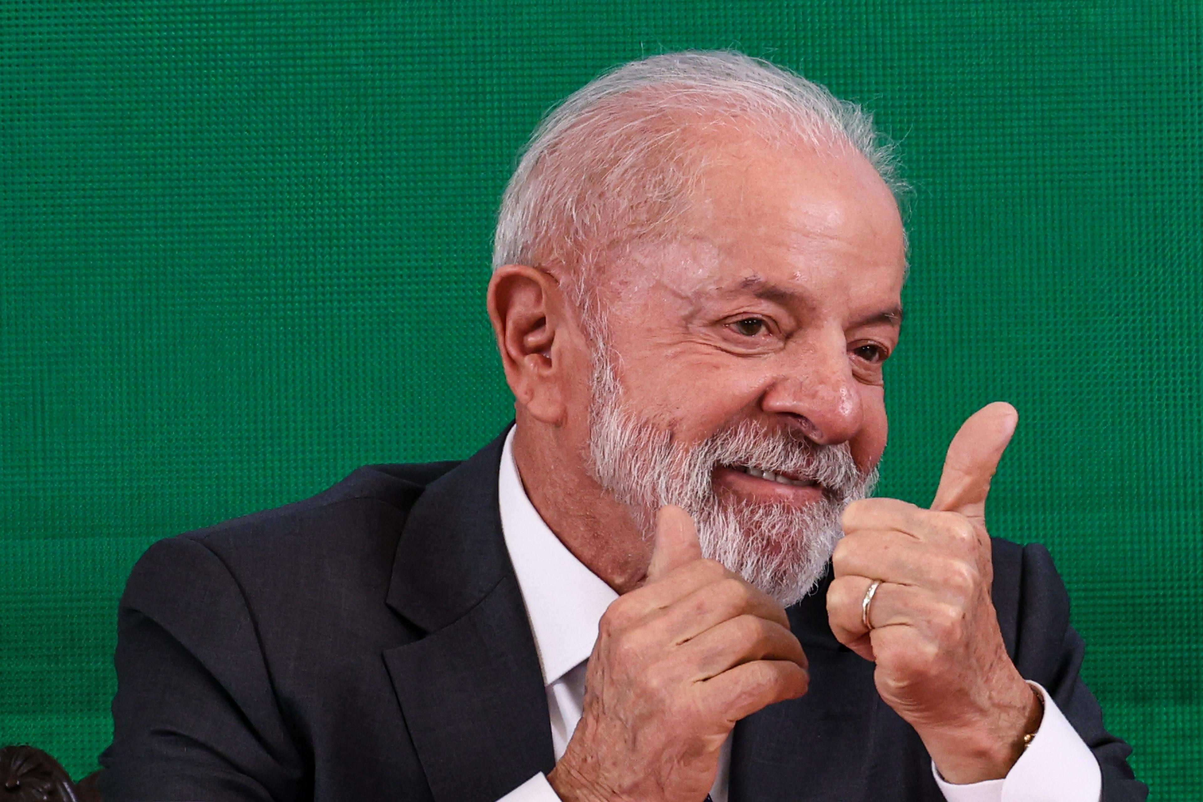 Lula venceria todos os cenários em 2026, mas vantagem diminui, mostra ...