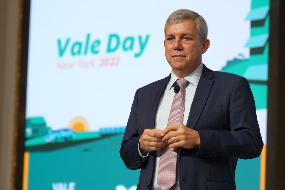 Presidente da Vale (VALE3) fica no cargo até dezembro; empresa vai a ...