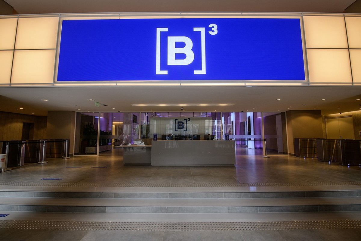 B3 (B3SA3) lucra R$ 1,2 bilhão no 3ºtri, alta de 12% | Empresas | Valor ...