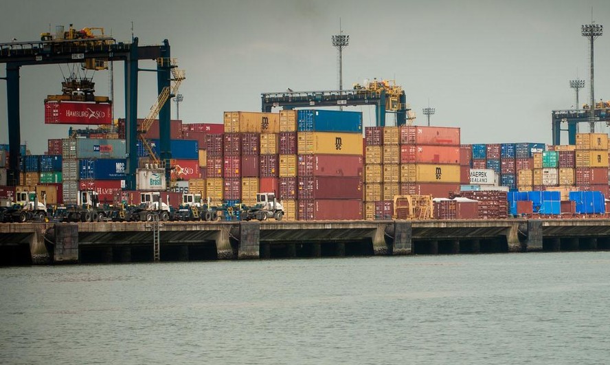 OMC aponta queda forte do comércio global e risco de estagnação