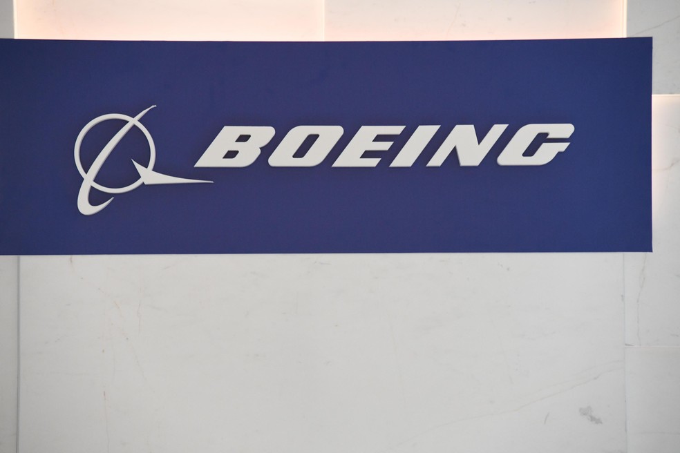 United e Alaska Airlines encontram problemas em aviões Boeing 737 MAX 9