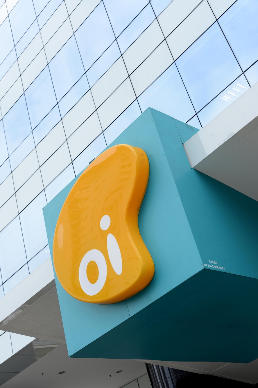 Oi anuncia PDV e prevê redução de 2 mil postos de trabalho