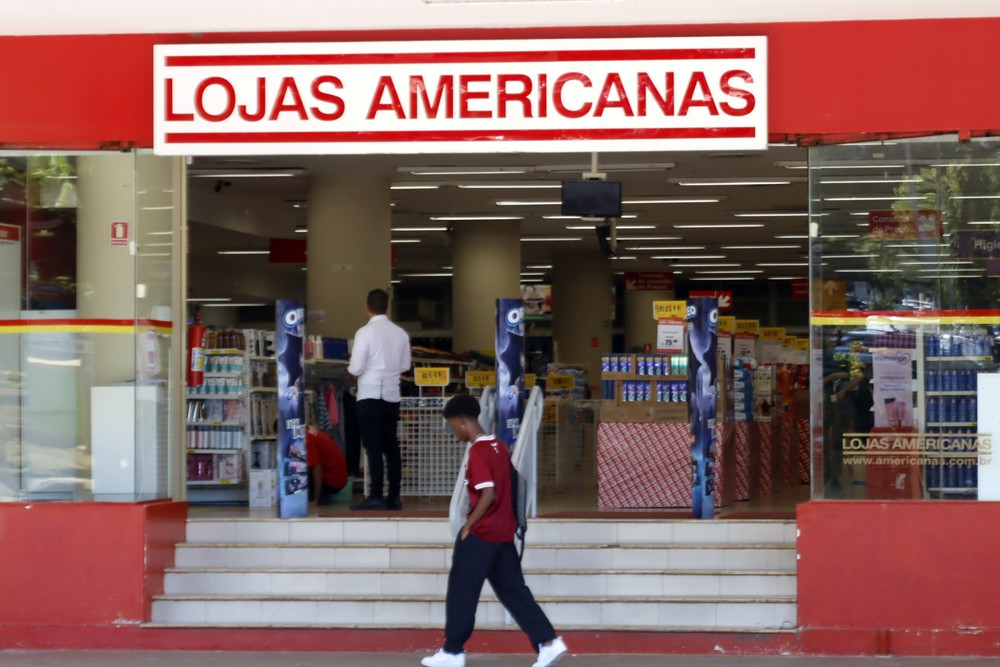 Americanas (AMER3) dispara mais de 30% após Cade aprovar reestruturação ...