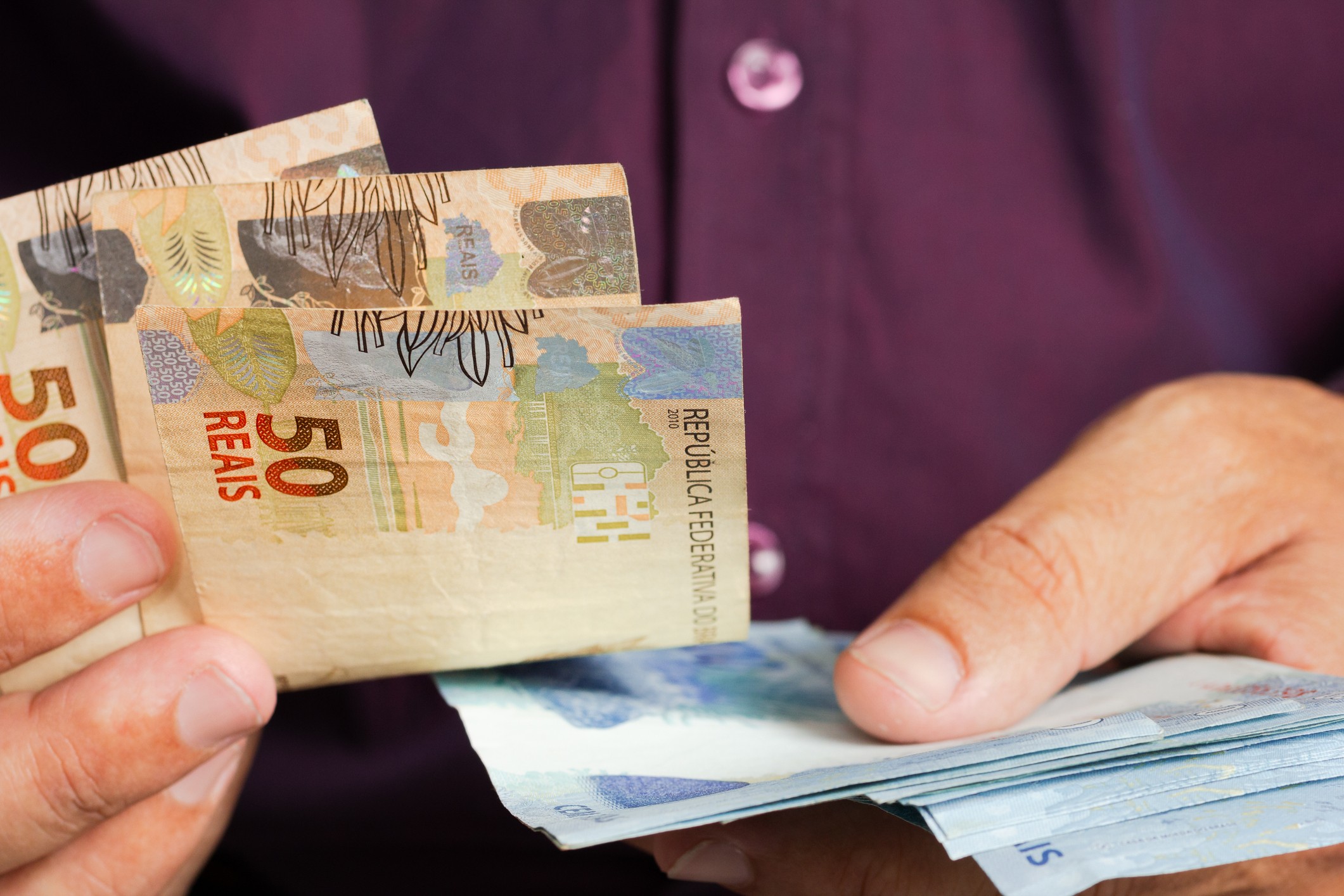 Tesouro Direto teve 802,8 mil operações de investimentos em títulos em ...