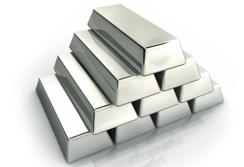 Pequenos investidores elevam preço da prata em mais de 10%