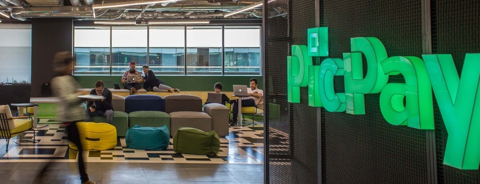 PicPay passa de 50 milhões de usuários, alta de 30% desde o início do ...